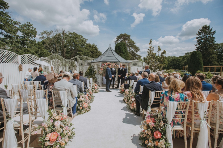 Libby & Jacob’s pagoda wedding at Southdowns Manor | Southdowns Manor